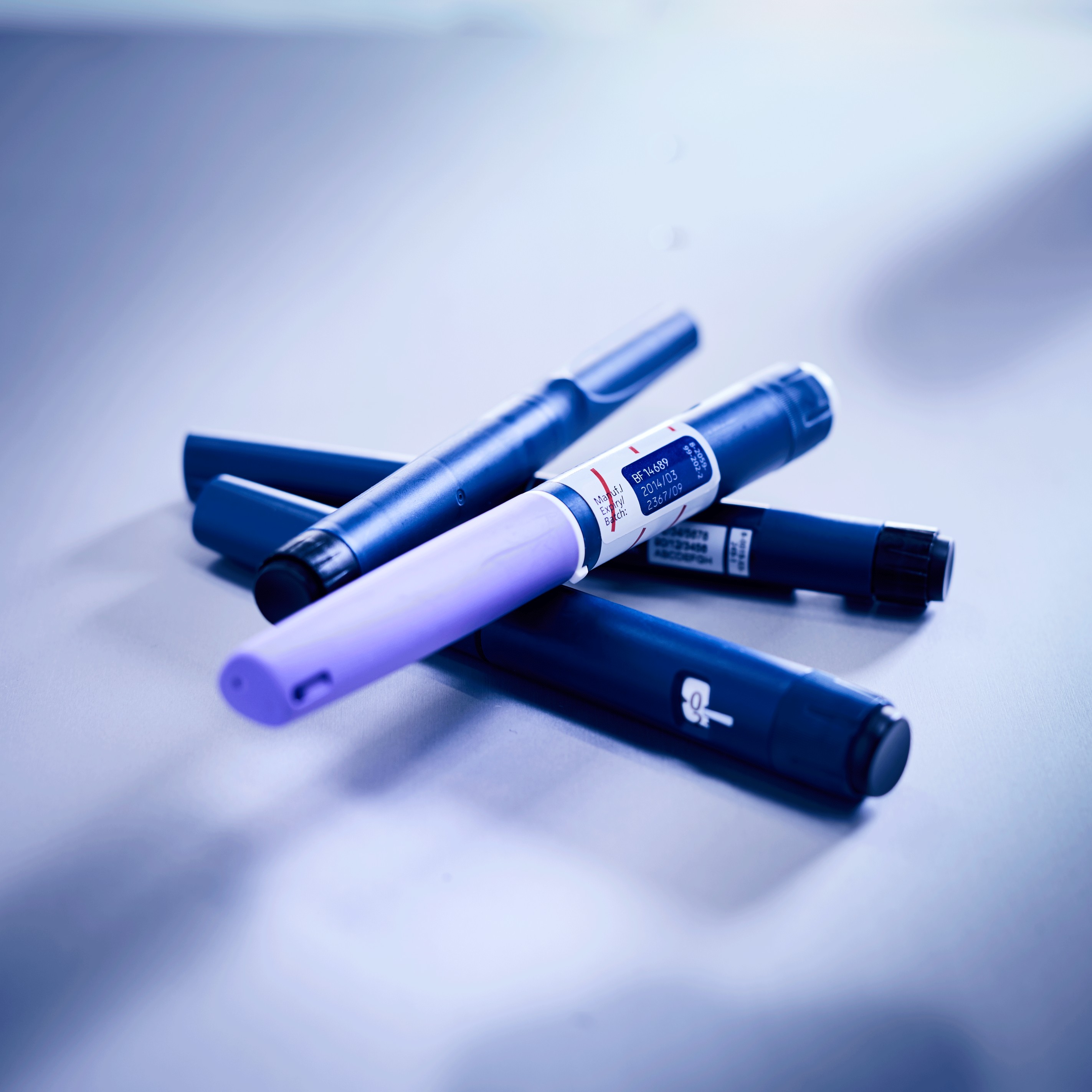 Pen injector labelling machine